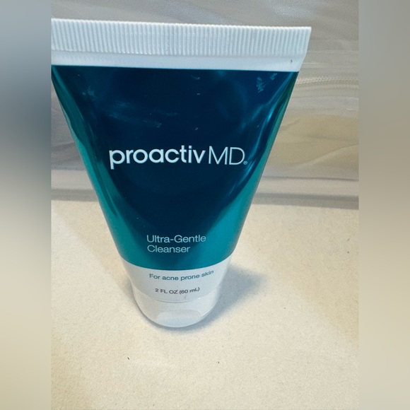 Proactiv | Skincare | Proactiv Ultragentle Cleanser Blue | Poshmark